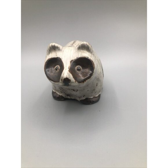 Pigeon Forge | Accents | Pigeon Forge Glazed Pottery Racoon Figurine ...